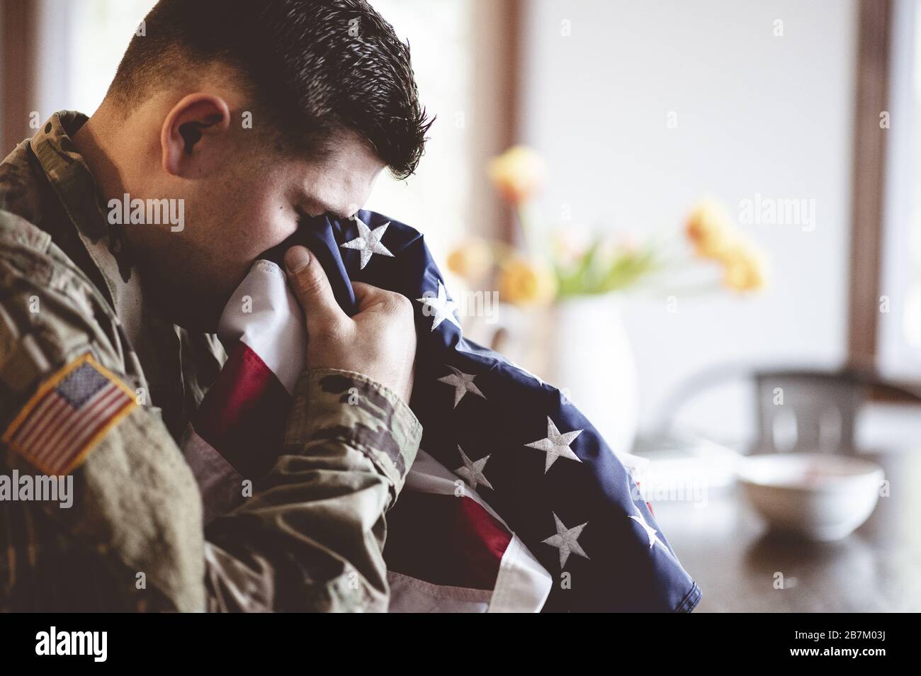 Hero mourning hi-res stock photography and images - Alamy