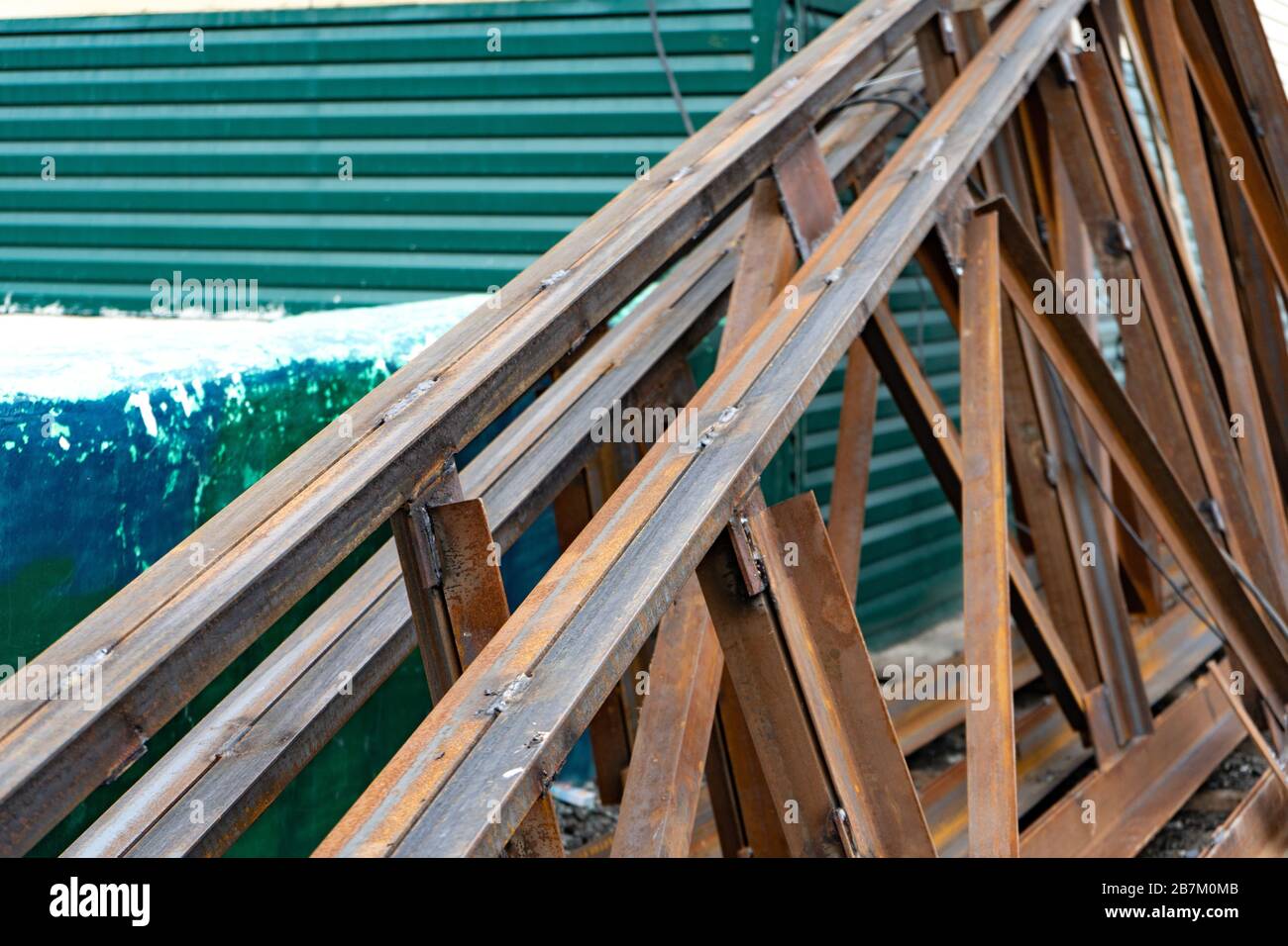 Steel beams and girders structure hi-res stock photography and images - Alamy
