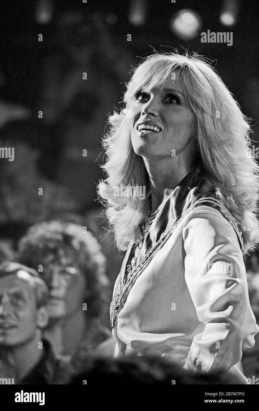Amanda Lear, Sängerin, Malerin und Schauspielerin, bei einem Auftritt ...