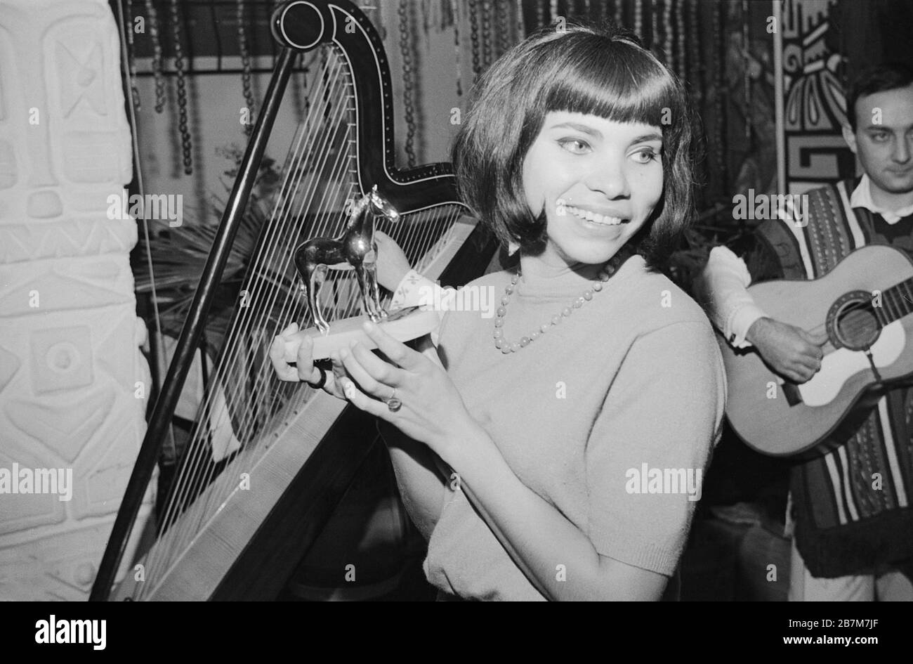 Olivia Molina, deutsch mexikanische Tango-, Folklore- und ...