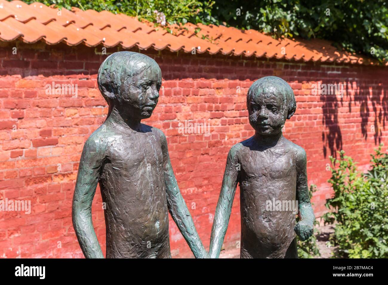Boys town statue hi-res stock photography and images - Alamy