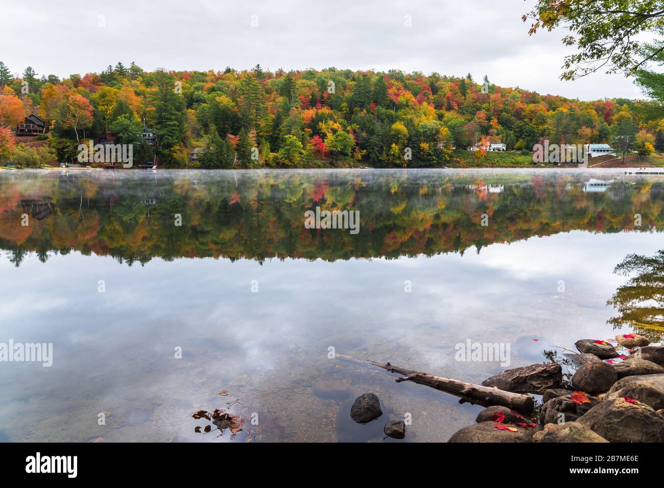 Vermont fall foliage season hi-res stock photography and images - Alamy