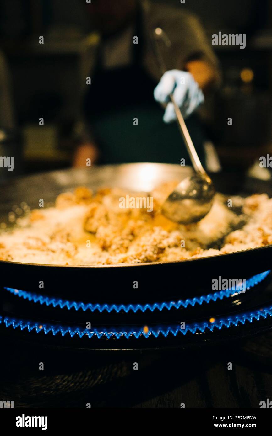 Paella chef hi-res stock photography and images - Alamy