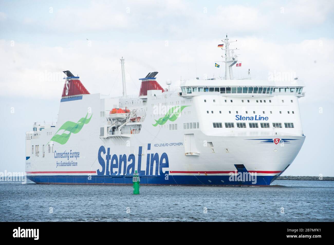 Reaction ferries hi-res stock photography and images - Alamy