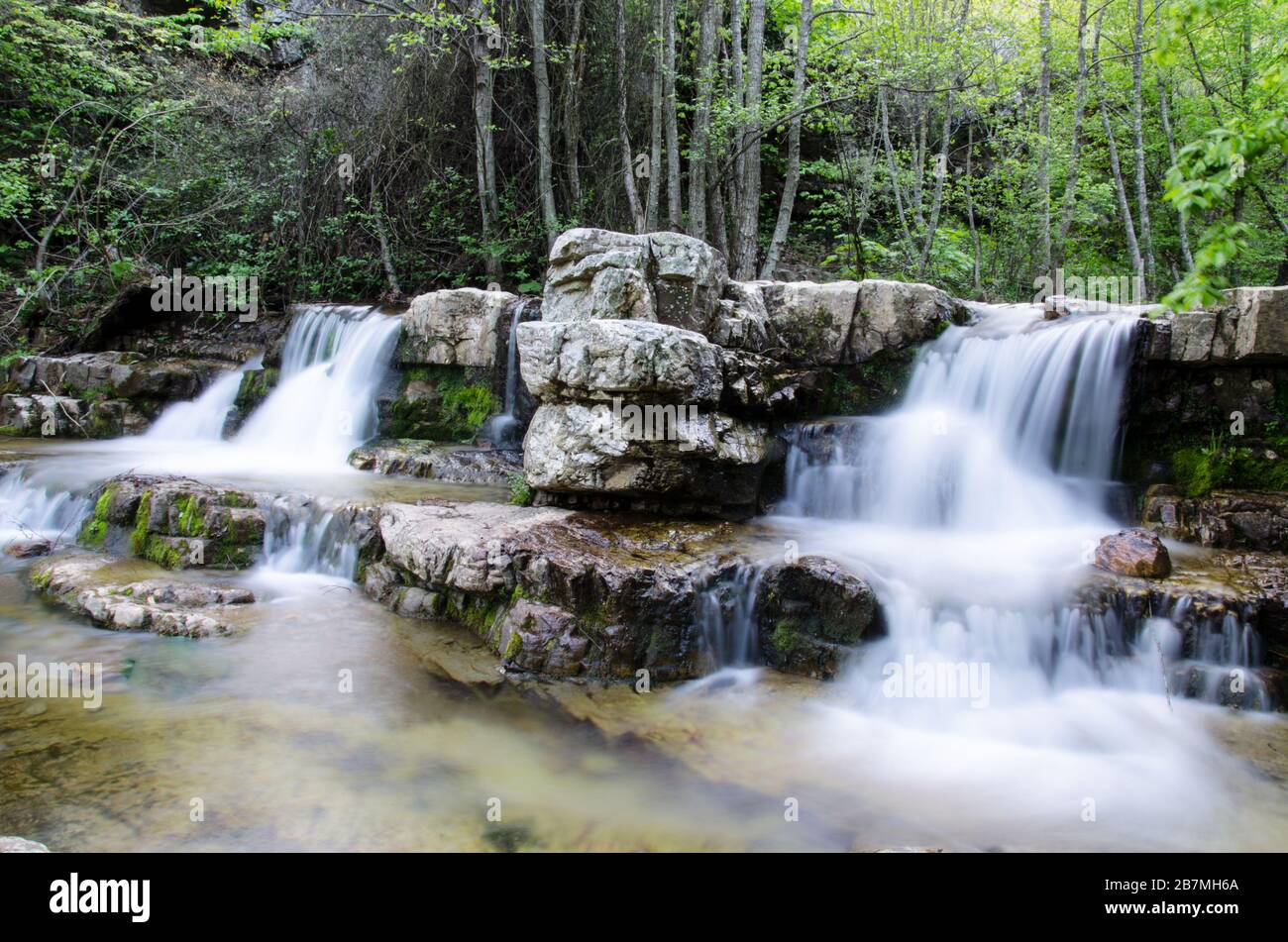 Camping waterfall hi-res stock photography and images - Alamy