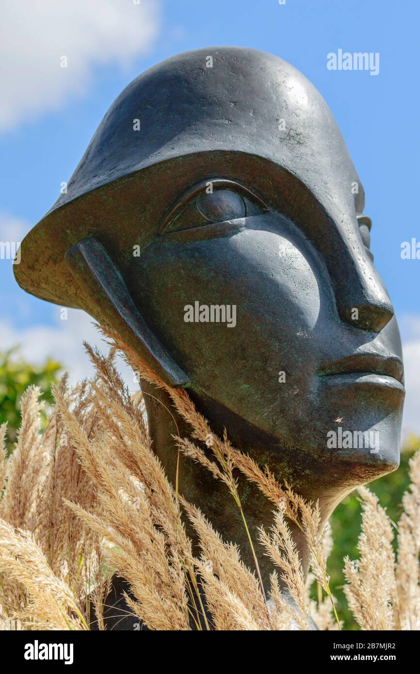 marks hall black head sculpture colchester essex england uk Stock Photo ...