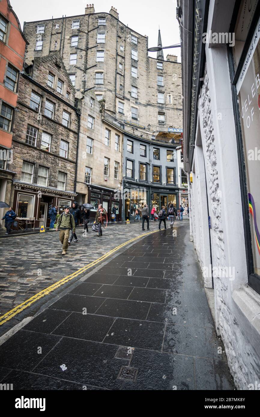 View looking up West Bow (Victoria Street) from the Grassmarket in ...