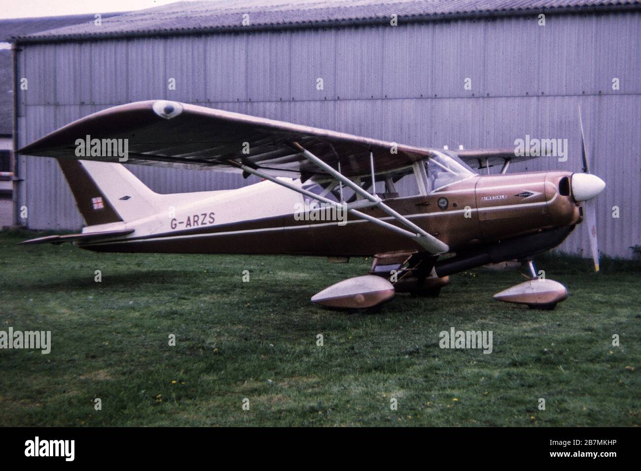Beagle aircraft hi-res stock photography and images - Alamy
