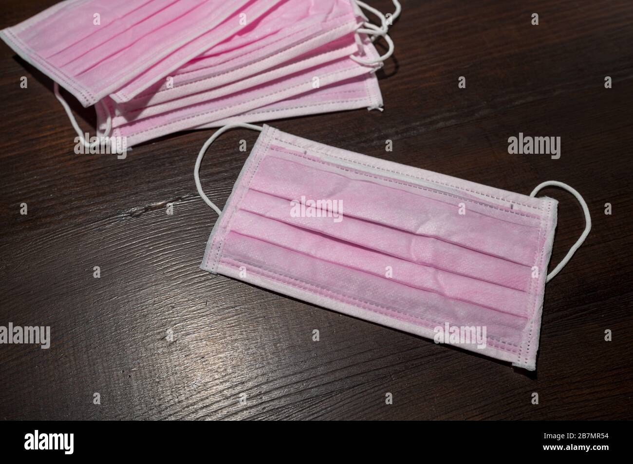 Medical Surgical Masks High Resolution Stock Photography and Images - Alamy