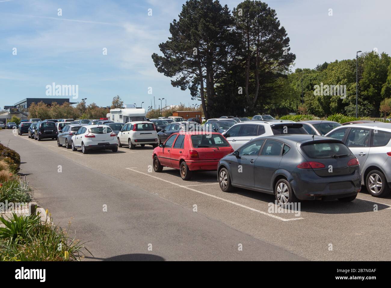 France parking lot hi-res stock photography and images - Alamy