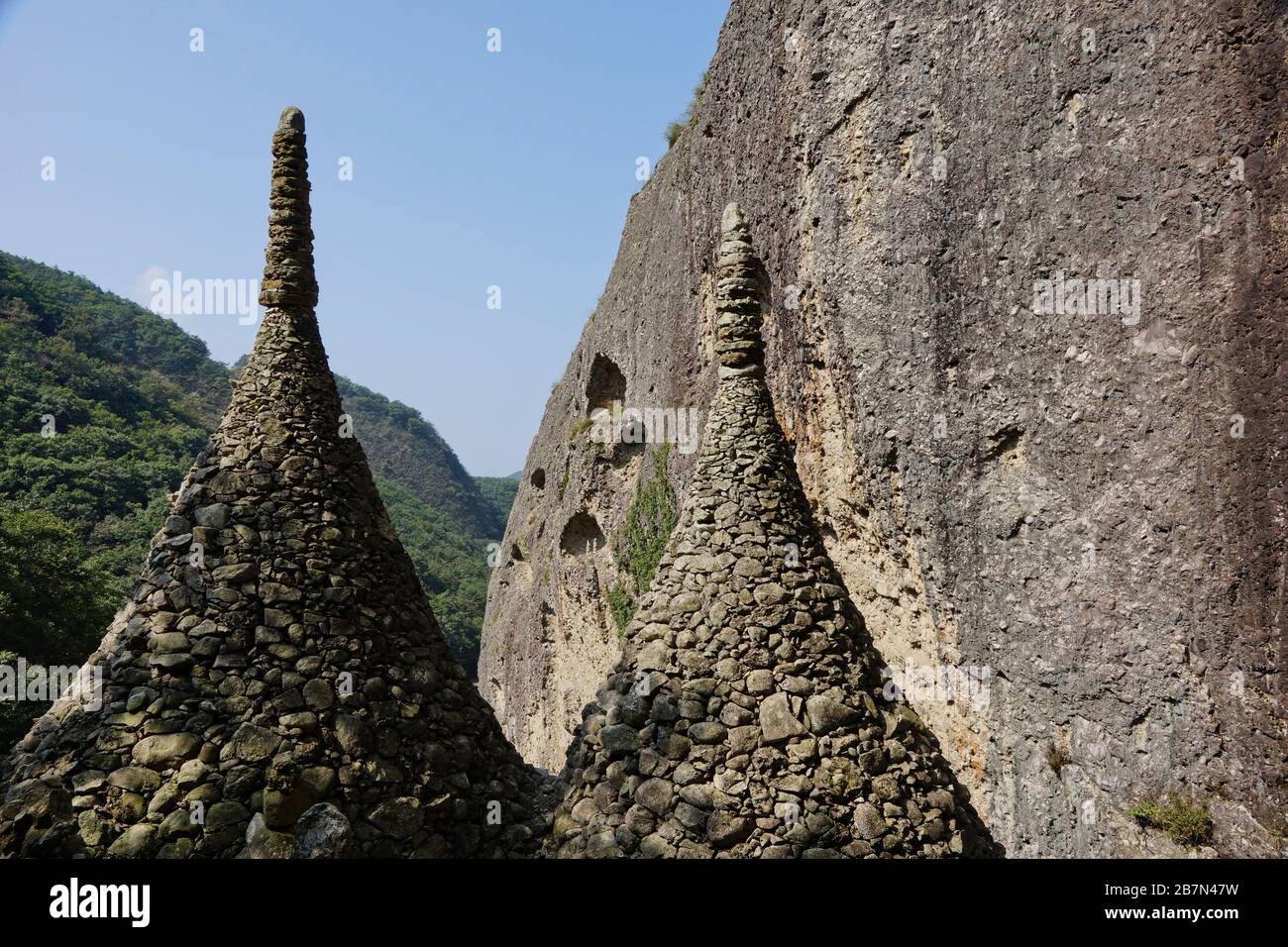 Tapsa temple korea hi-res stock photography and images - Alamy