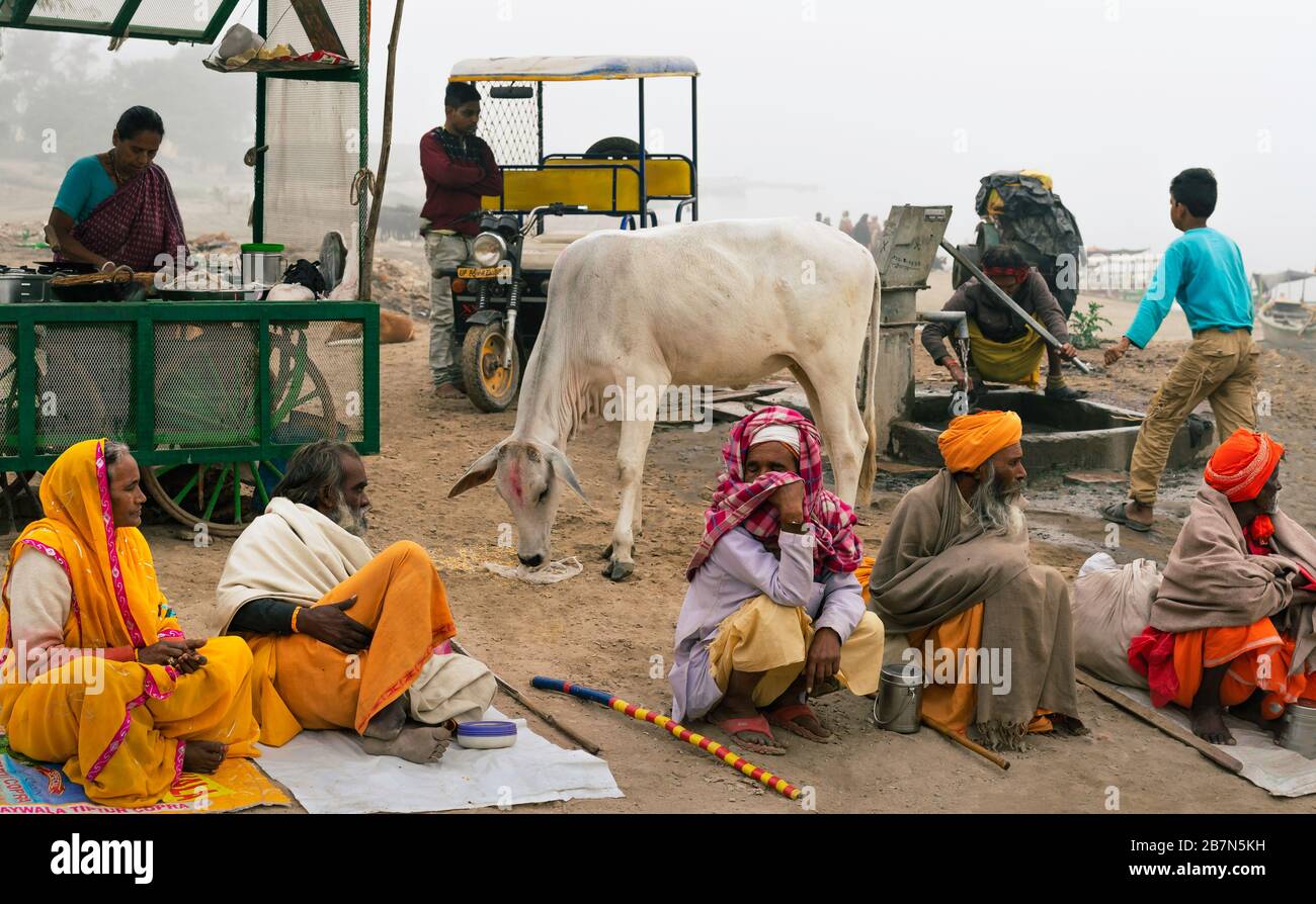Yamuna river vrindavan hi-res stock photography and images - Alamy