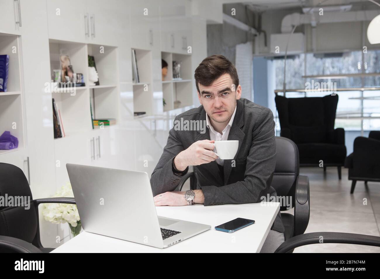 Ceo boss manager works hi-res stock photography and images - Alamy