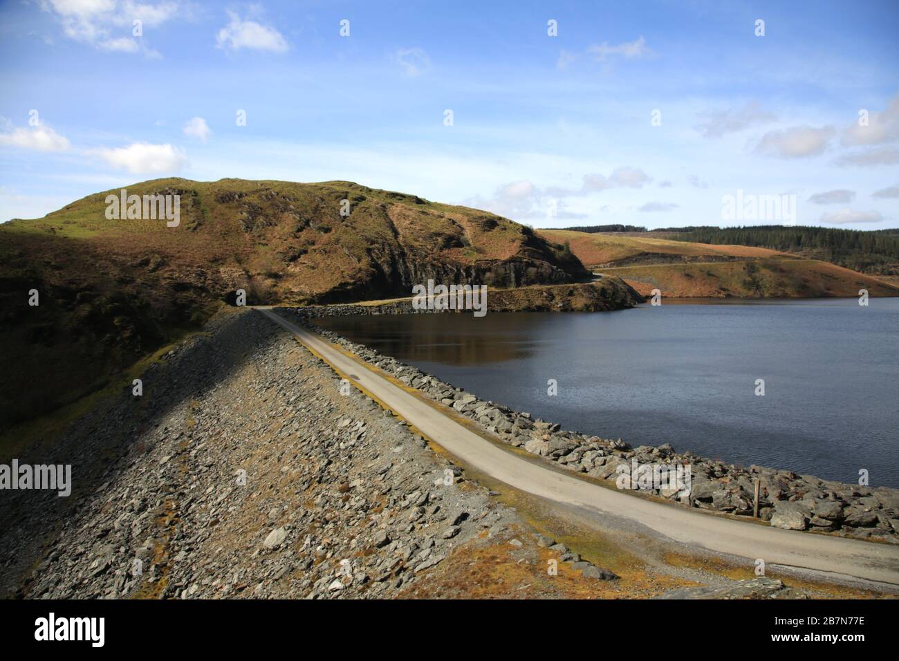 Llyn brianne dam hi-res stock photography and images - Alamy