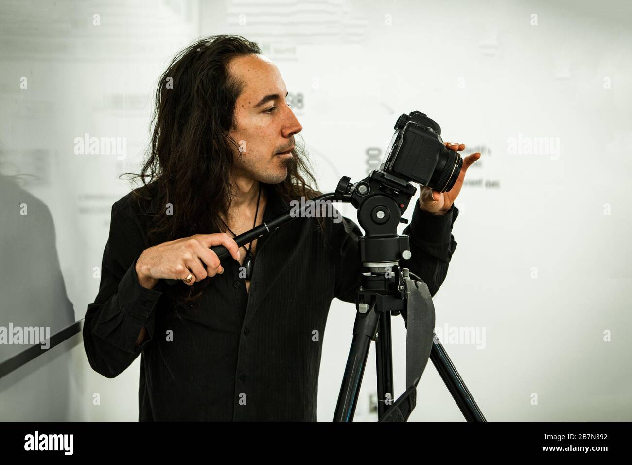Filmmaker profile hi-res stock photography and images - Alamy