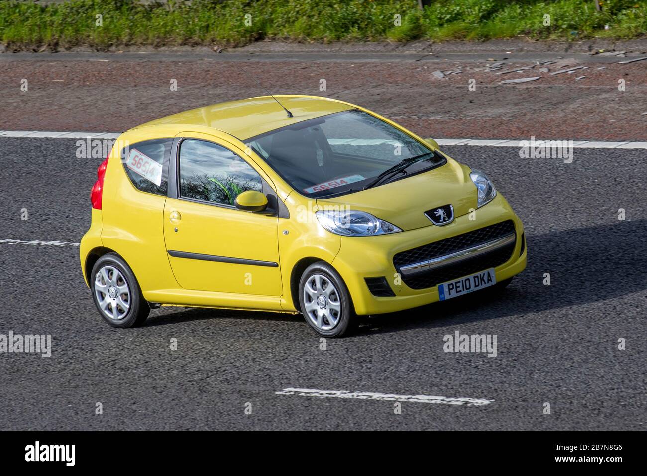 Peugeot 107 urban hi-res stock photography and images - Alamy