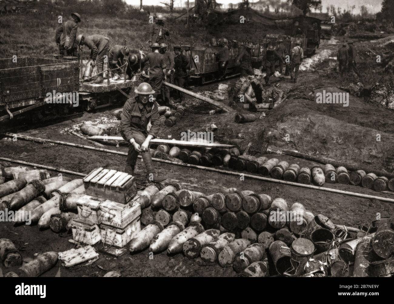 World war 1 ammunition hi-res stock photography and images - Alamy