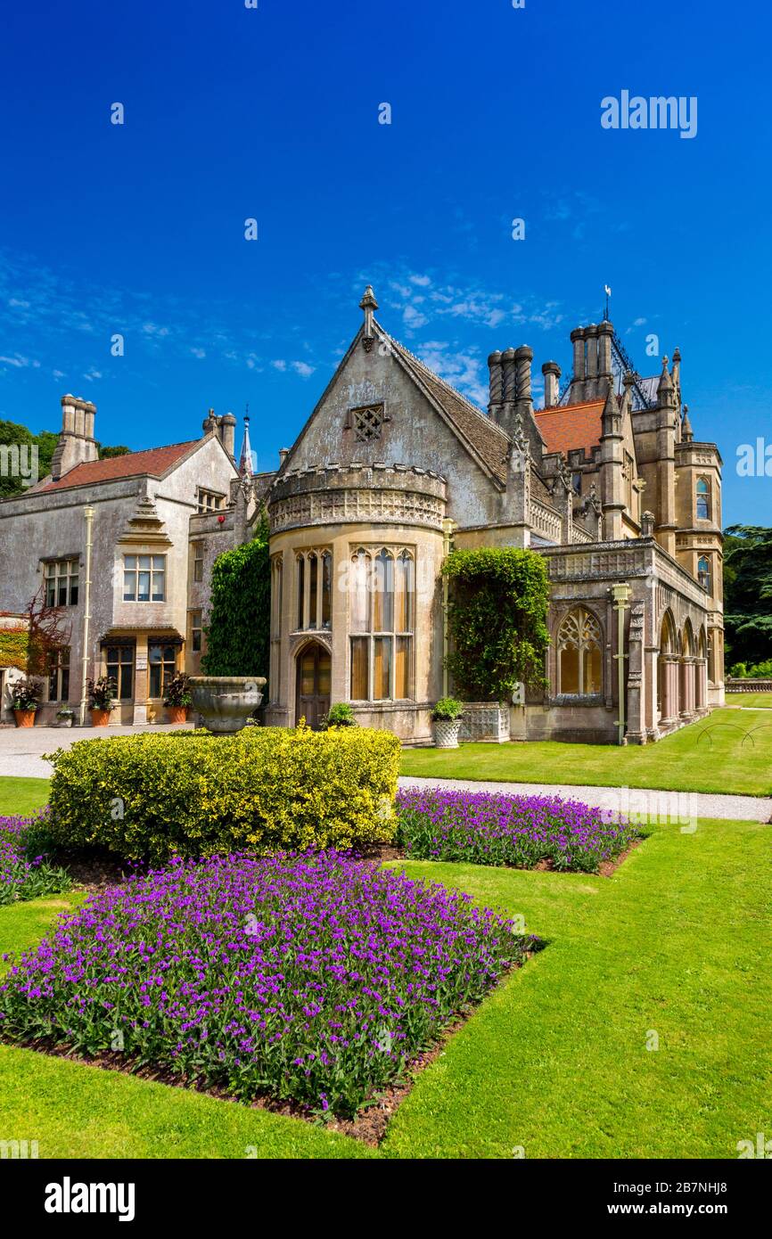 Revival with plants hi-res stock photography and images - Alamy