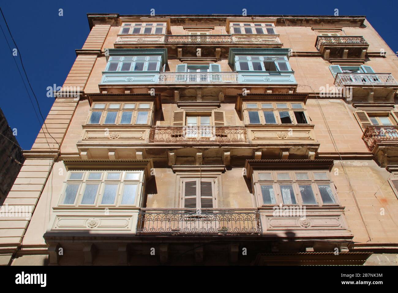 flats building in valletta (malta Stock Photo - Alamy