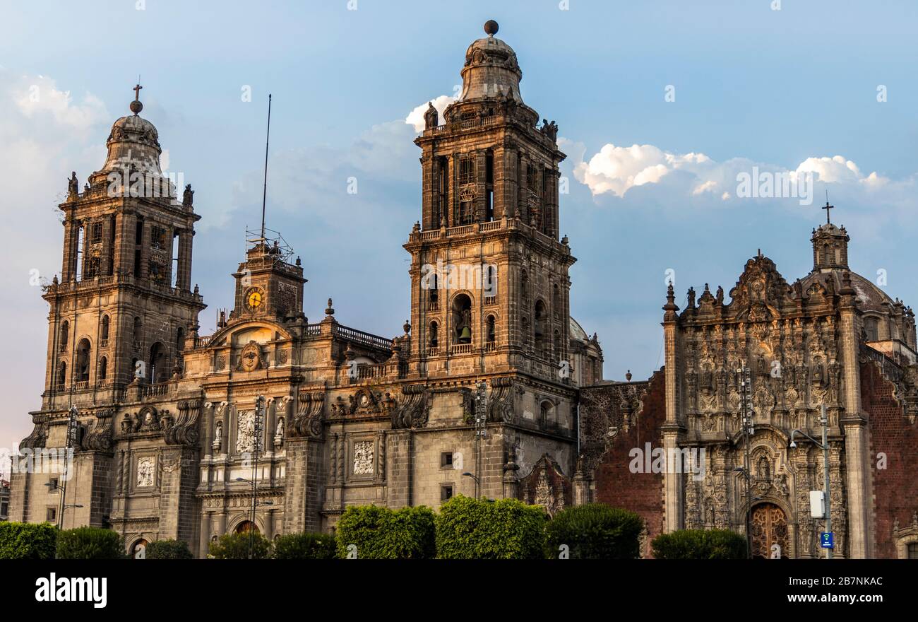 Catedral metropolitana exterior hi-res stock photography and images - Alamy