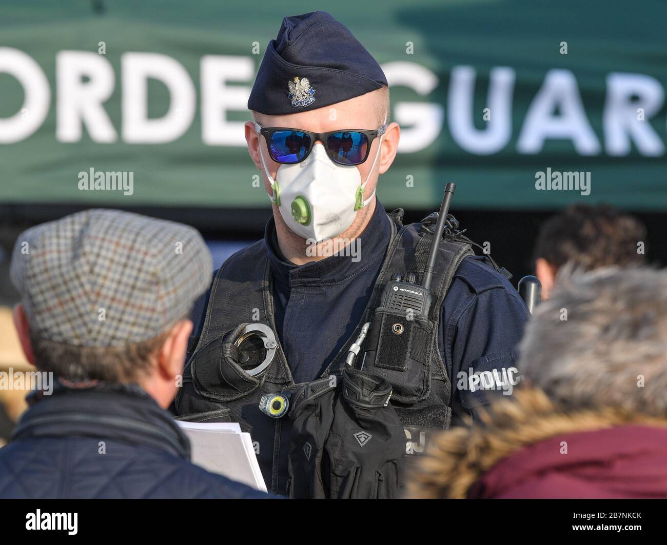 Closed borders poland hi-res stock photography and images - Alamy