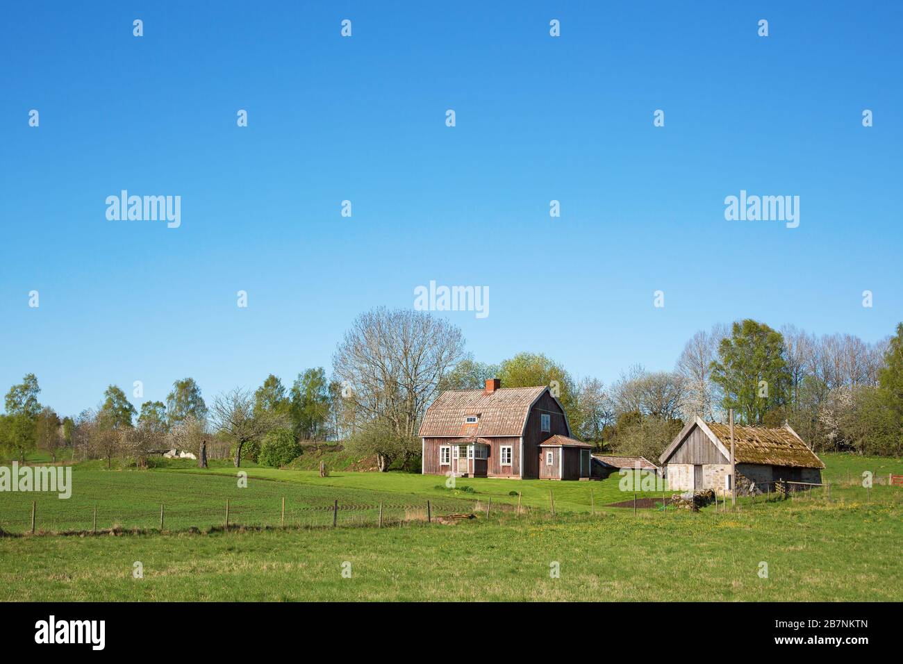 Abandoned old farm in rural landscape Stock Photo - Alamy