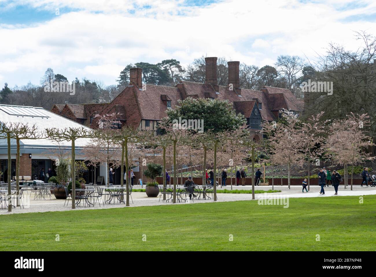 Wisley gardens cafe hi-res stock photography and images - Alamy