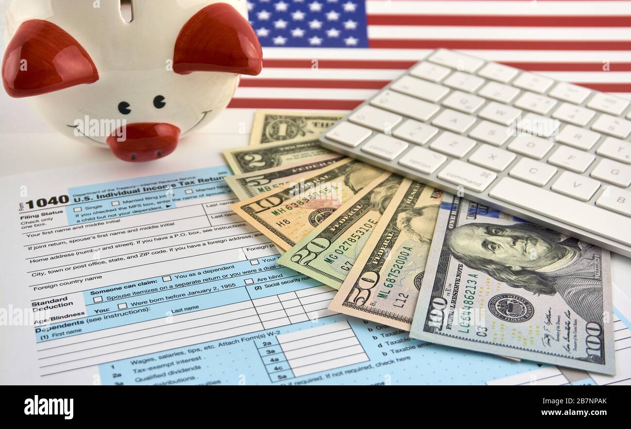 The 1040 Individual Tax Form Stock Photo - Alamy