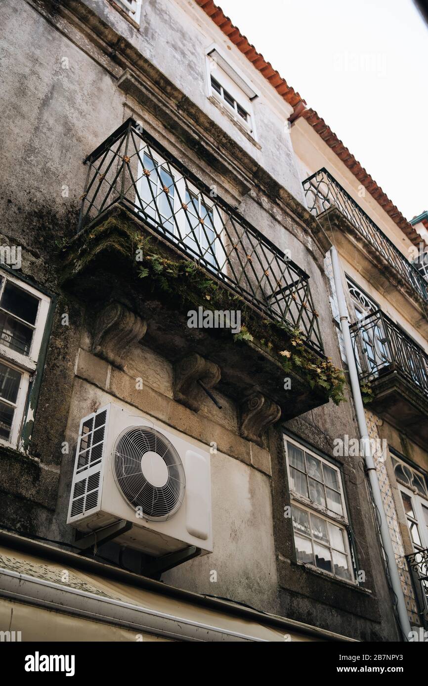 Windows from old portuguese hi-res stock photography and images - Alamy