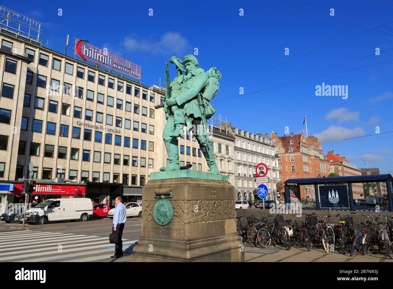 Statue on Radhus Pladsen (City Hall Plaza), Copenhagen, Zealand ...