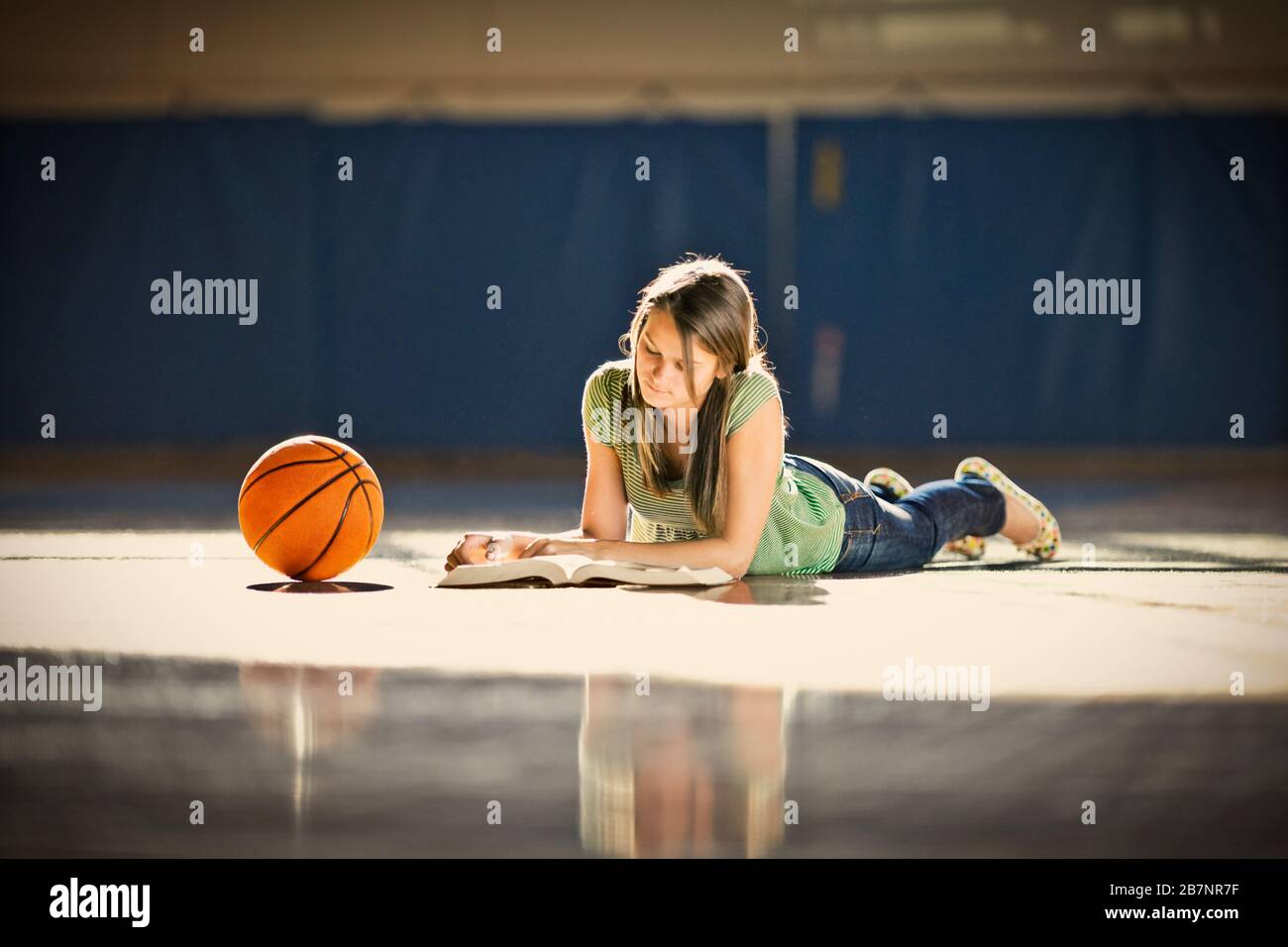 Courts teenager hi-res stock photography and images - Alamy