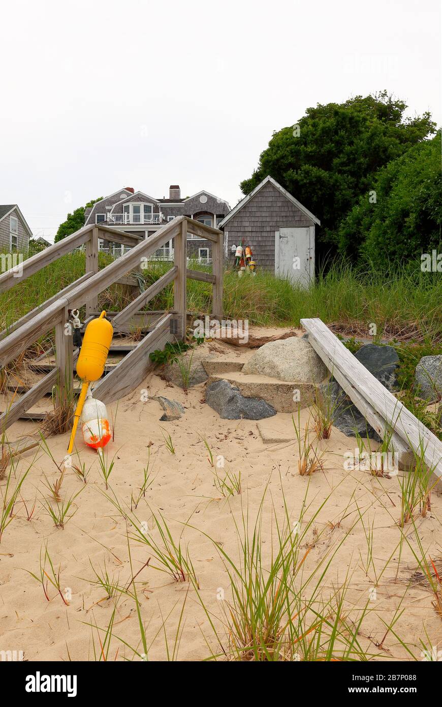 House on the beach at Cape Cod Stock Photo - Alamy