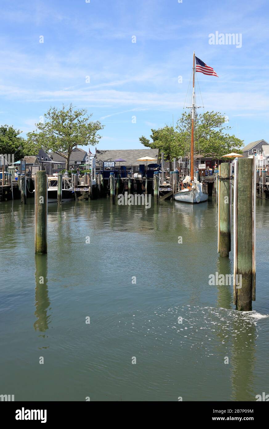 Harbor nantucket island hi-res stock photography and images - Alamy