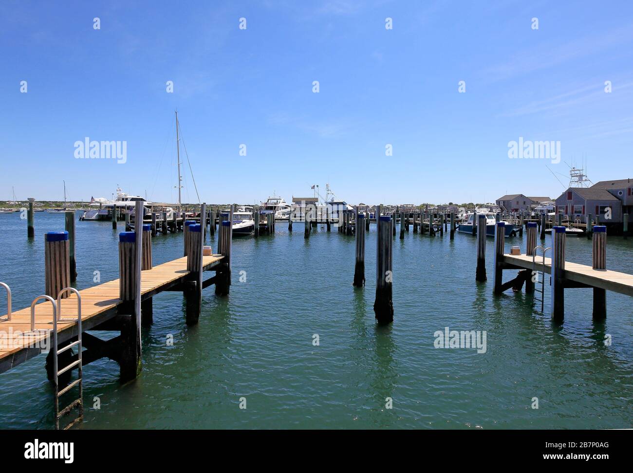 Harbor nantucket island hi-res stock photography and images - Alamy
