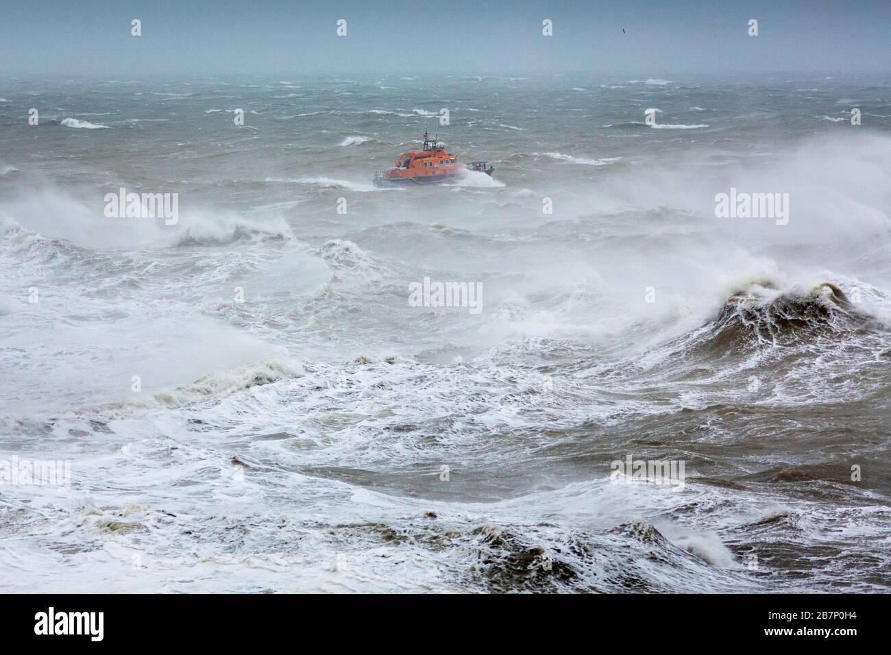 The RNLI Severn Class lifeboat RNLB David and Elizabeth Acland heads ...