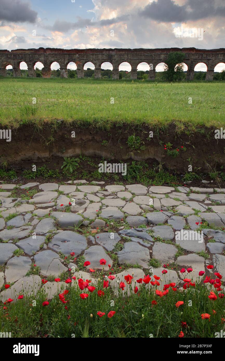 Roads and Aqueducts: the most remarkable ancient roman public works ...