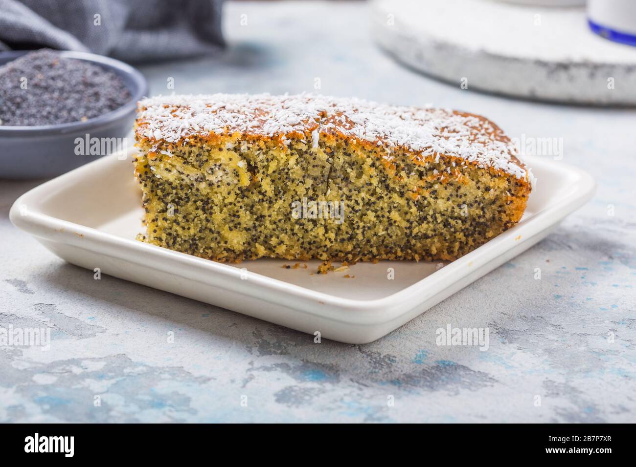 Turkish Dessert Revani with poppy seeds. Traditional sweetness Stock ...