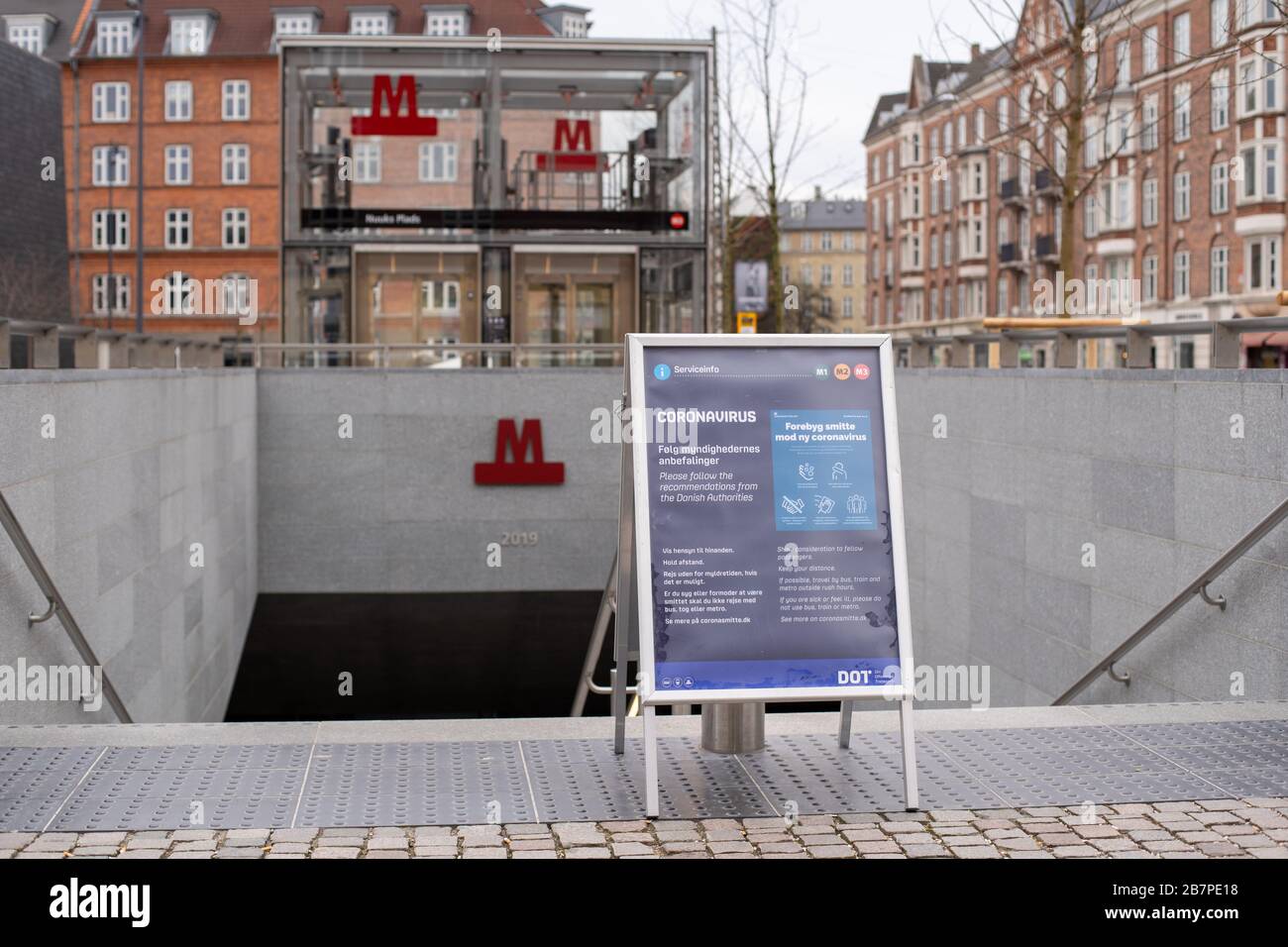 Metro subway coronavirus hi-res stock photography and images - Alamy