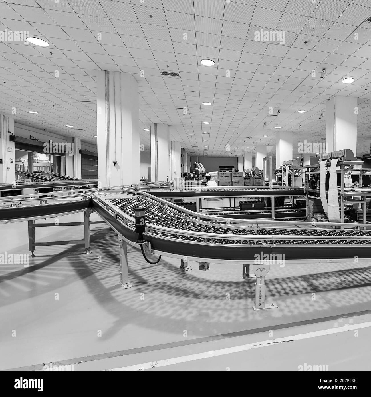 BEIJING, CHINA - JUNE 03, 2019: Modern automation of warehouse ...