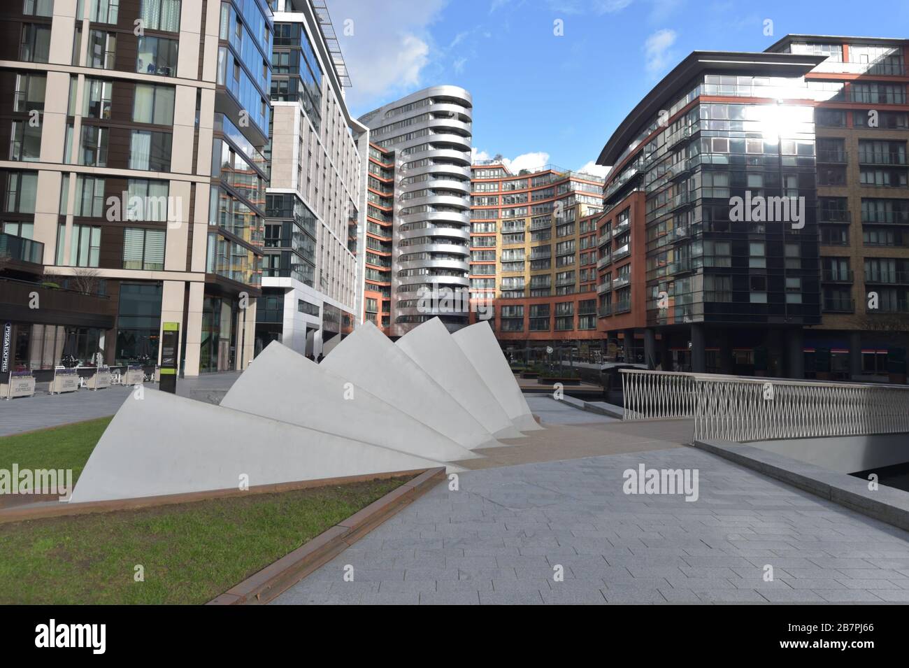 A view of the Merchant Square footbridge, a moveable pedestrian bridge ...