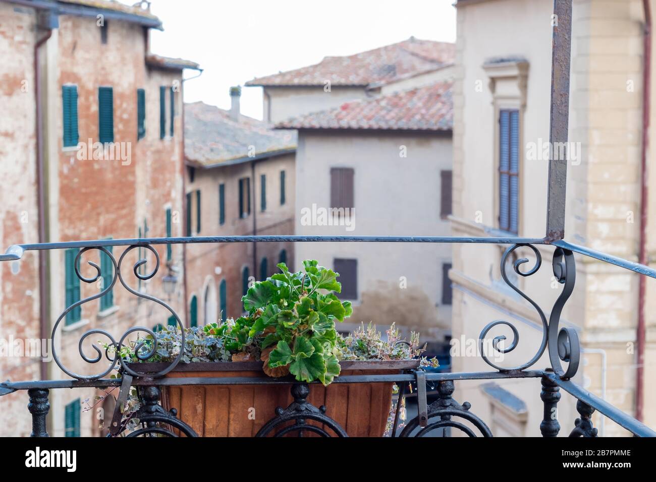 Wrought iron balcony hi-res stock photography and images - Alamy