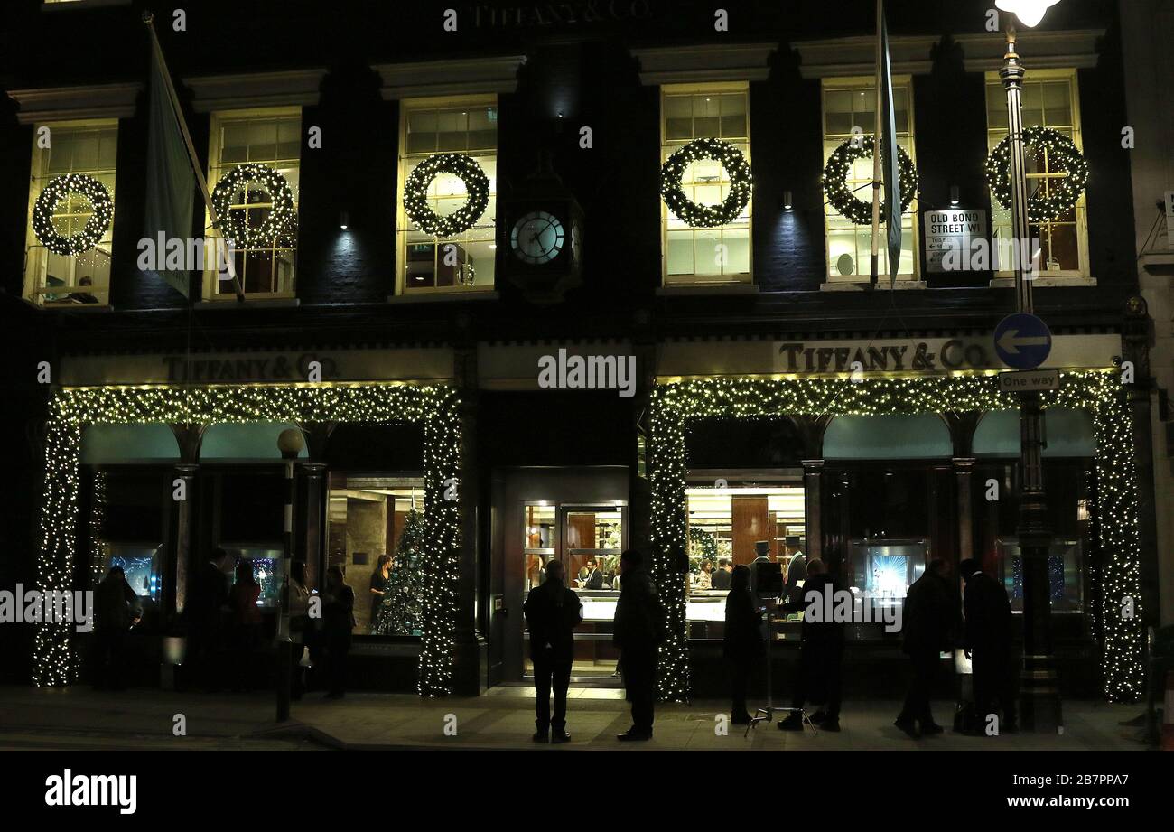 Nov 06, 2017 - London, England, UK - Tiffany & Co. Christmas Windows ...