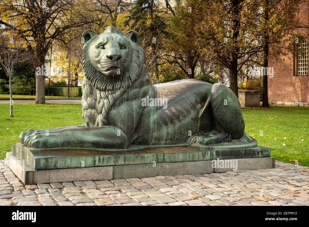 Sofia bulgaria symbol hi-res stock photography and images - Alamy
