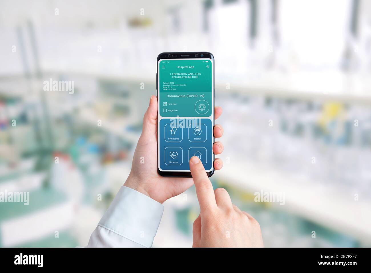 Mobile laboratory hi-res stock photography and images - Alamy