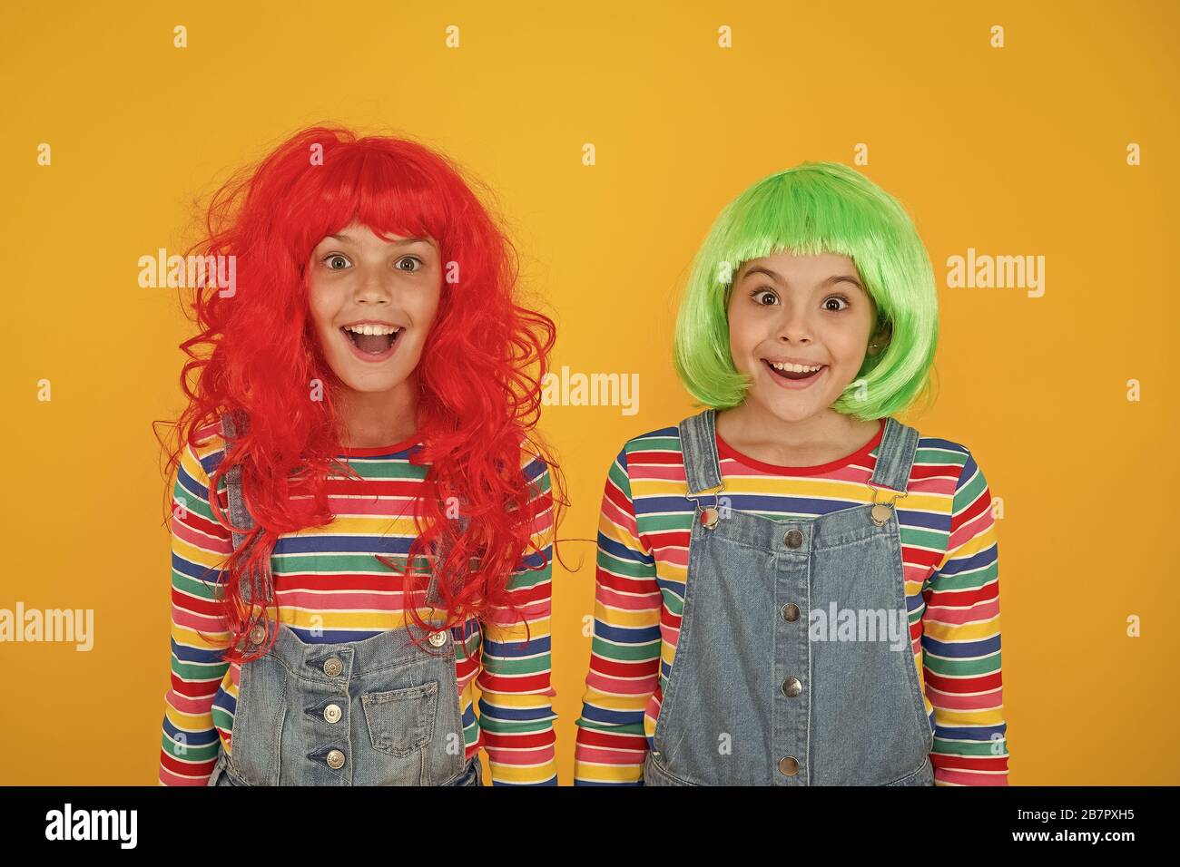 What a big surprise. Surprised girls. Small children keep mouths open ...