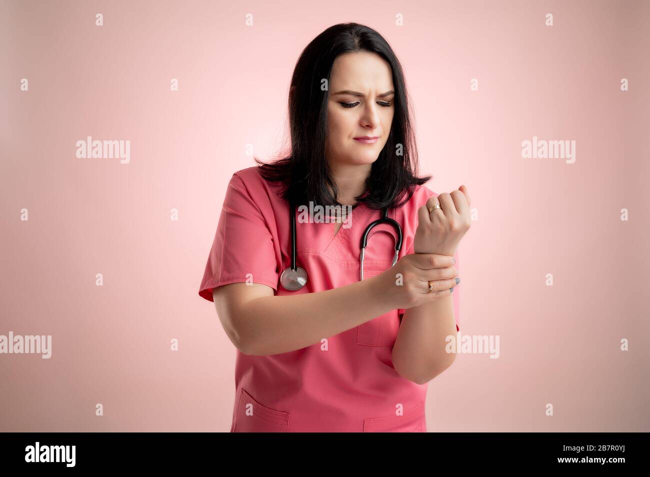 Female doctor wearing wrist hi-res stock photography and images - Alamy