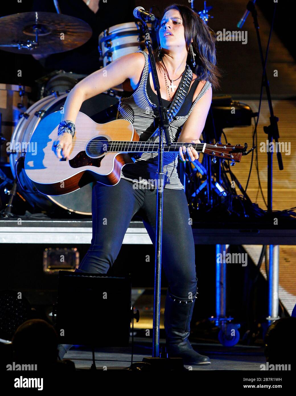 Rachel Farley performs at the Cruzan Amphitheater in West Palm Beach ...