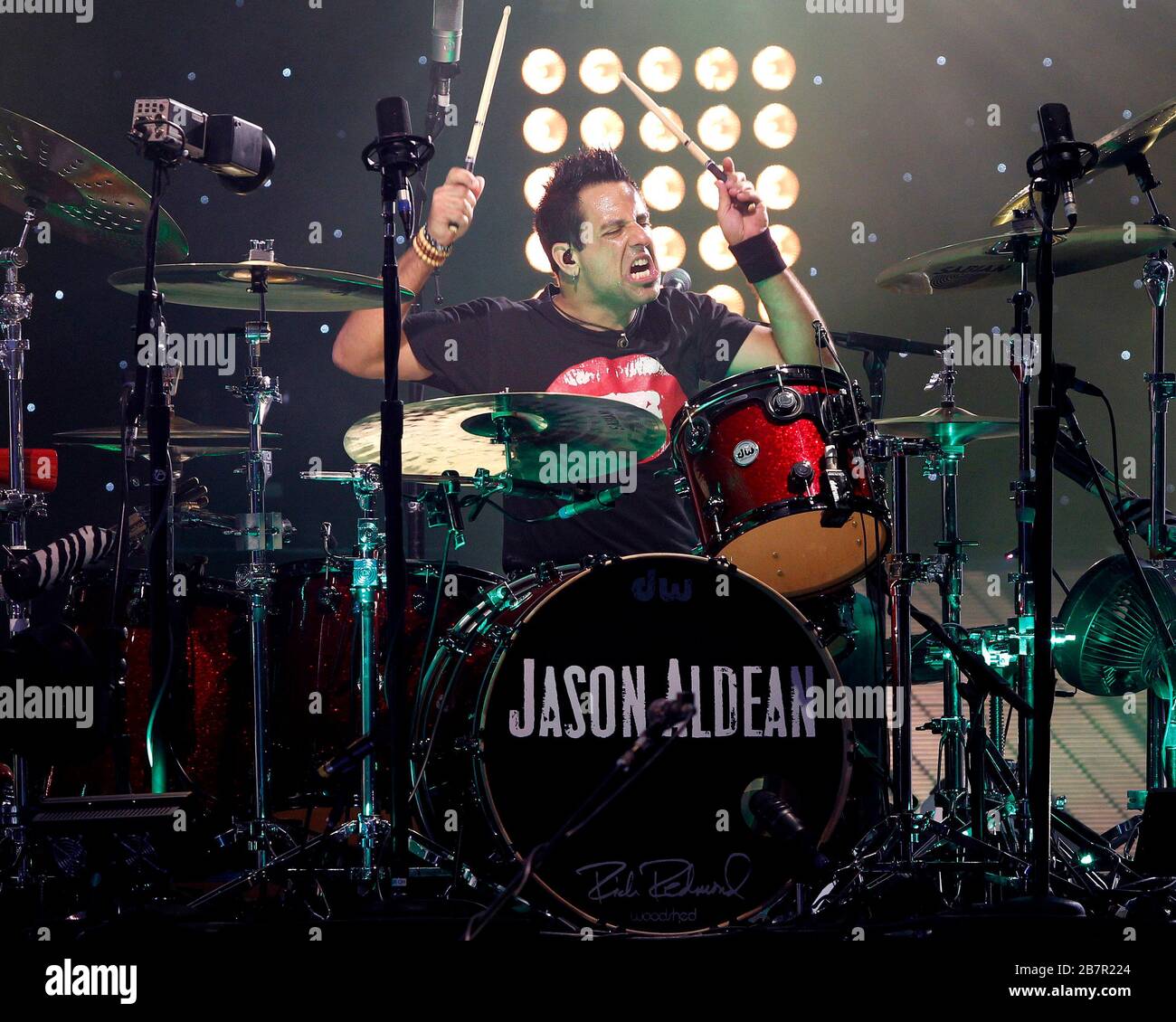 Dw drums hi-res stock photography and images - Alamy