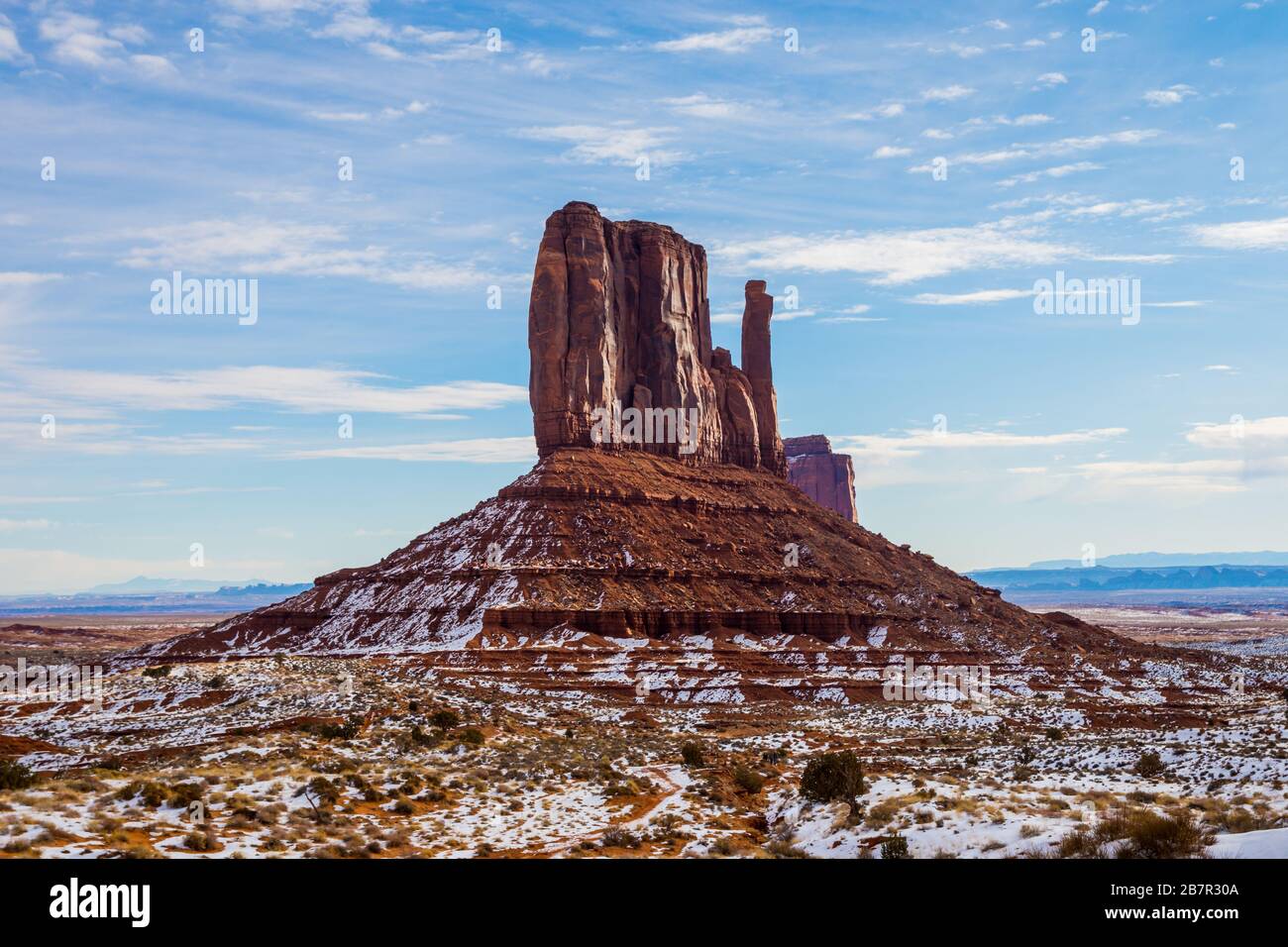 Monument Valley Navajo Tribal Park, West Mitten Butte in the snow Stock ...
