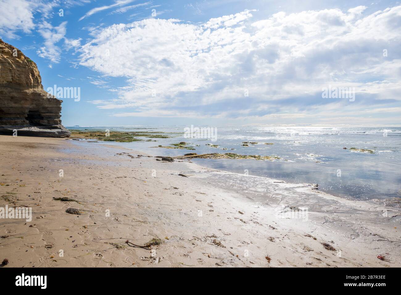 Coastal winter afternoon at Sunset Cliffs Natural Park. San Diego, CA ...